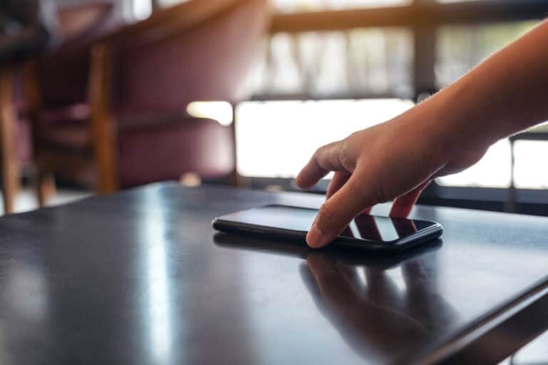 Mindful Technology Use: Creating a Healthier Balance in Today’s Digital ...